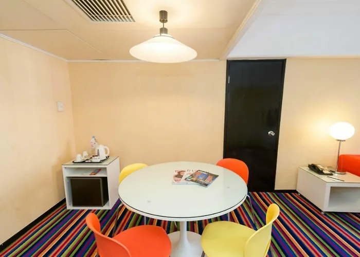 PANDA HOTEL HONG KONG